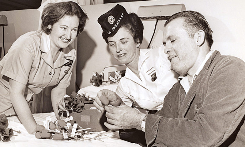 How the Auxiliary Poppy Program Benefits Veterans and Families – Harvey ...